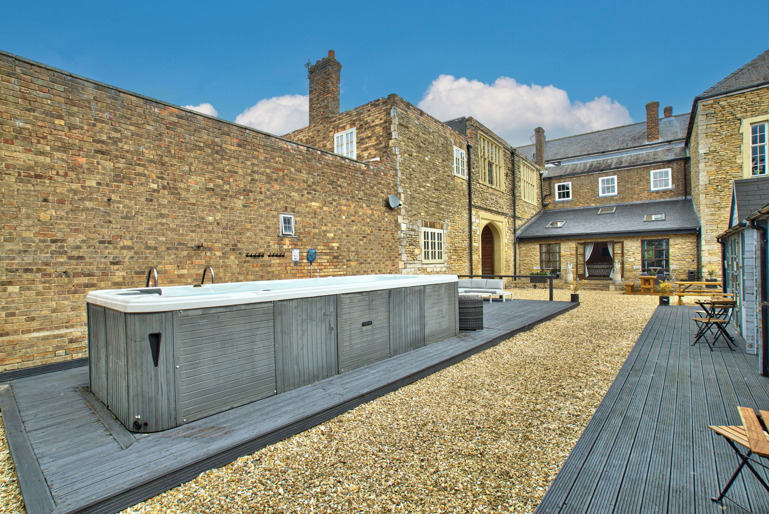 Glentworth Hall, Glentworth | Group Accommodation Glentworth